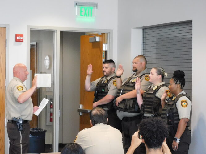First reserve deputies sworn in | News, Sports, Jobs - Minot Daily News